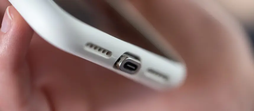 How to Clean iPhone Speakers: A Comprehensive Guide